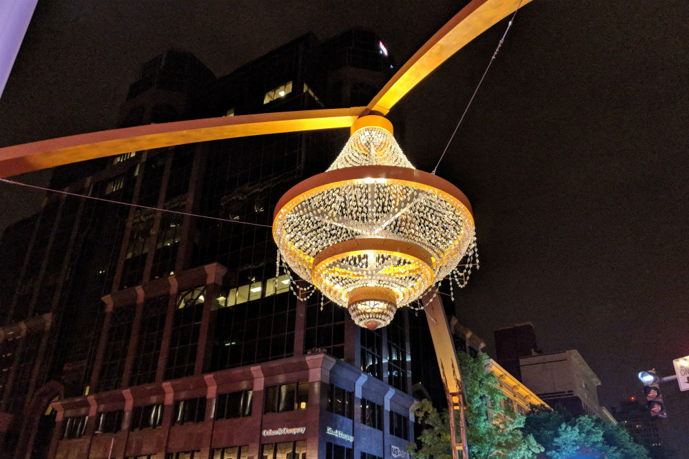 The story behind the ‘Bombed Thinker’ statue on display outside this ...