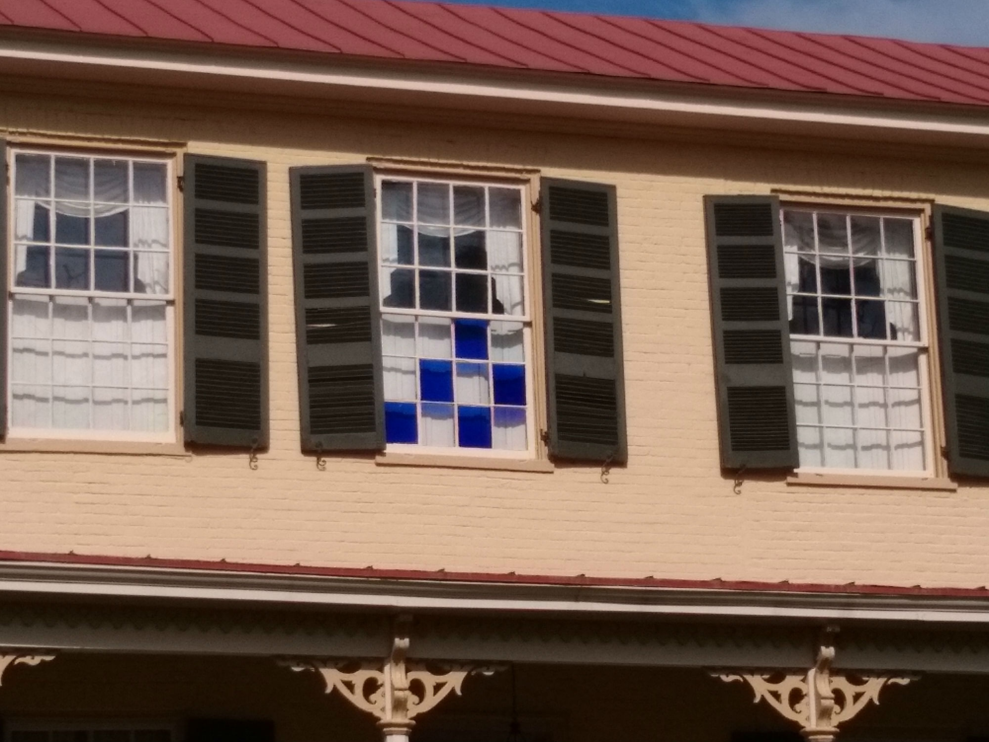 The Southern legend of blue window panes – KellyKazek.com