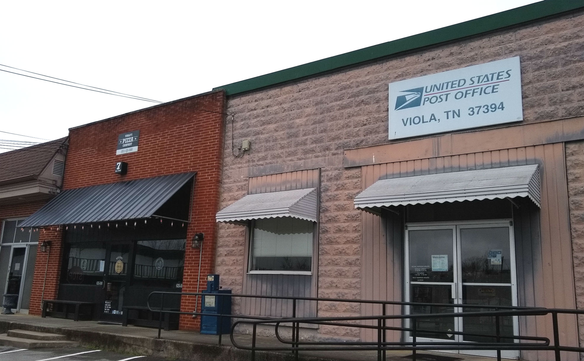 A visit to the tiny town of Viola, Tenn. – KellyKazek.com