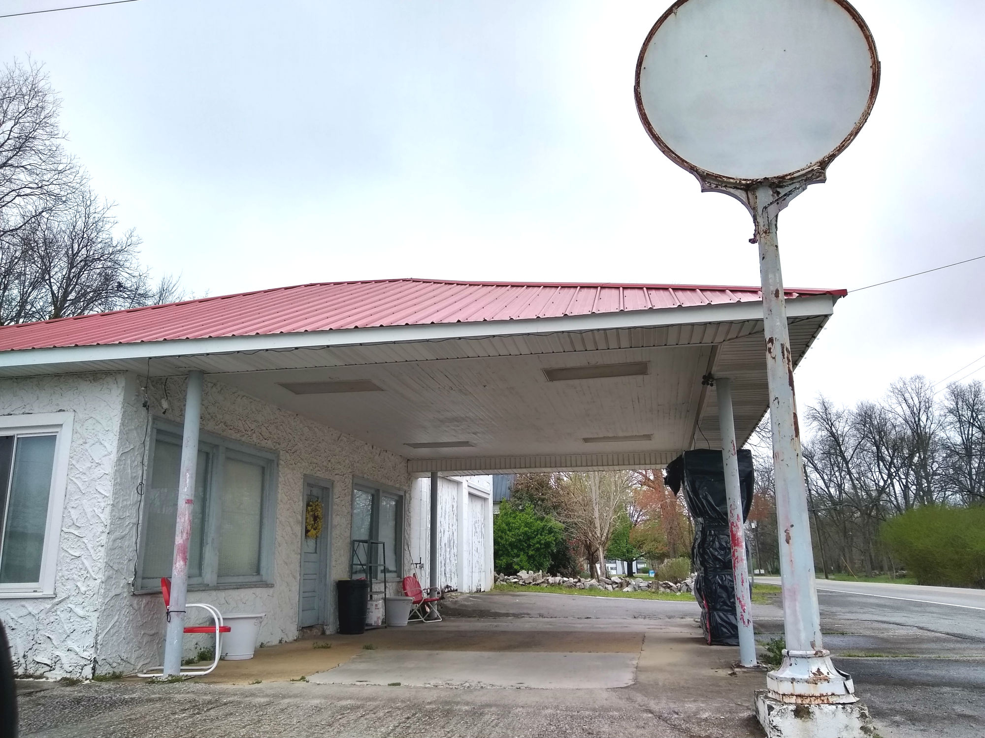 A visit to the tiny town of Viola, Tenn. – KellyKazek.com