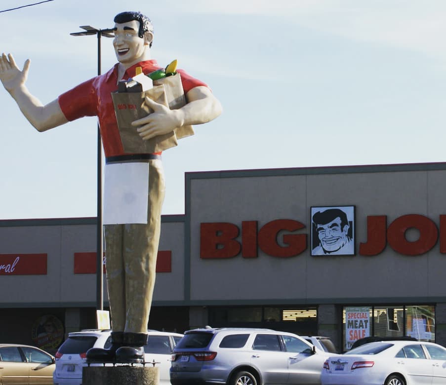 Big John giants are cousins to Muffler Men – KellyKazek.com