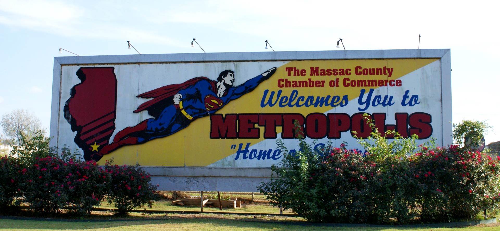 A visit to the real-life Metropolis, home of Superman – KellyKazek.com
